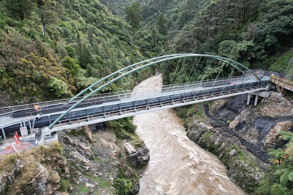 Kaitoke Pipe Bridge almost complete. – The Upper Hutt Connection