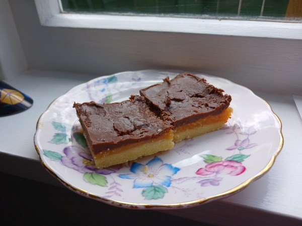 Deluxe Jaffa Slice – The Upper Hutt Connection