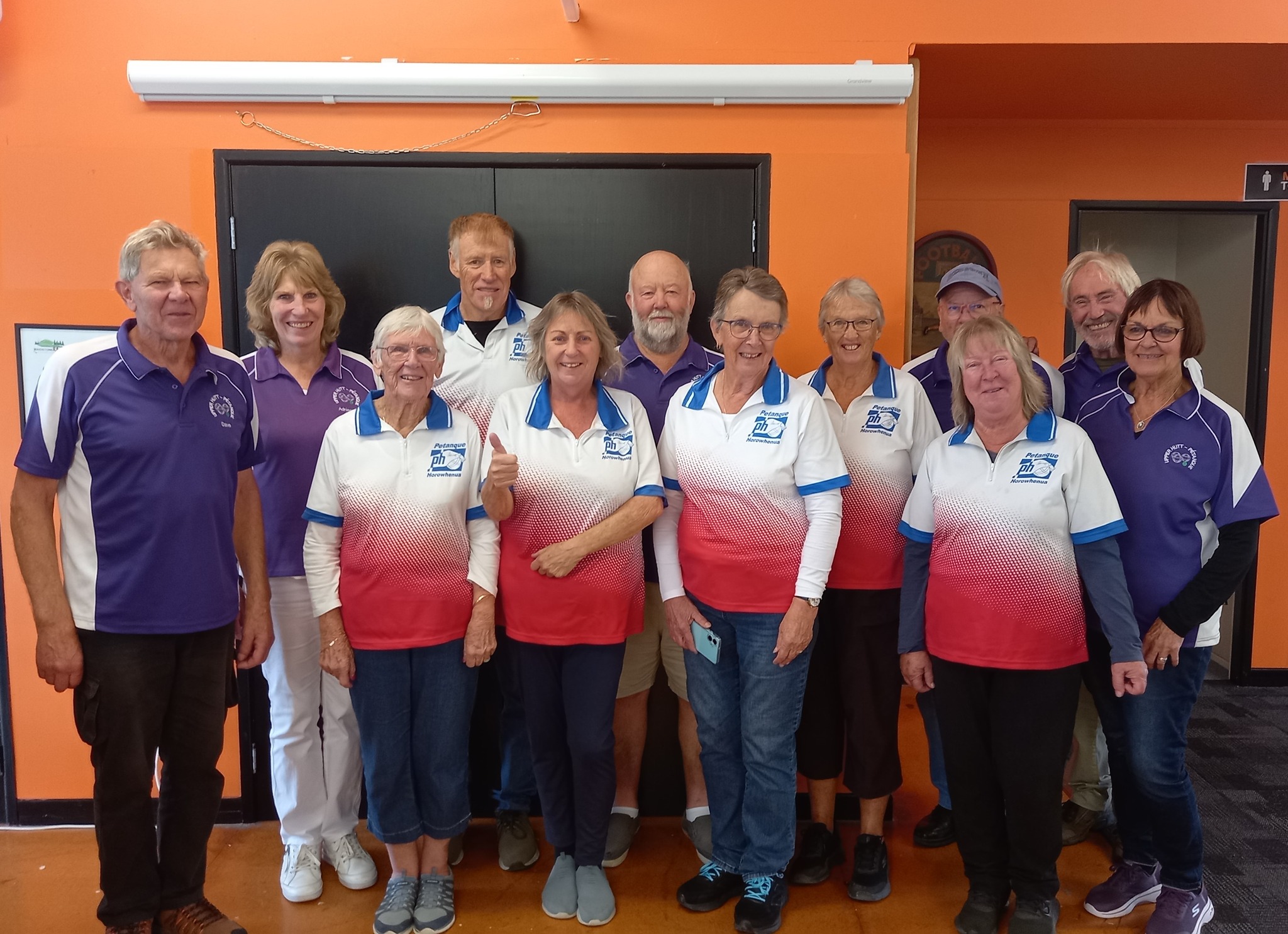 Upper Hutt Petanque Club retains the Jacques Cochonet Trophy against ...