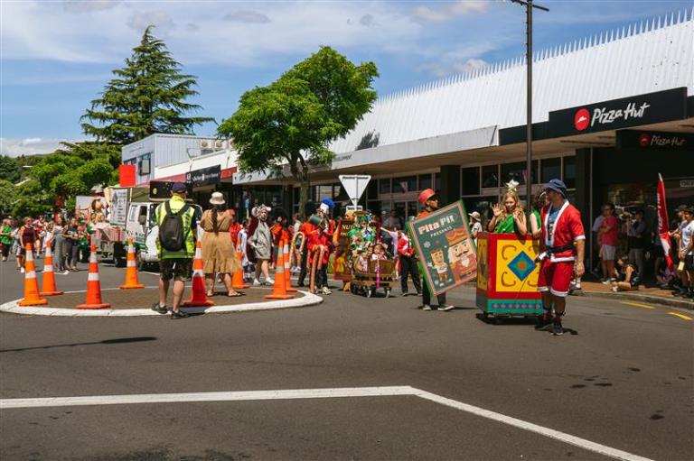 The winners at the Upper Hutt Santa Parade – The Upper Hutt Connection