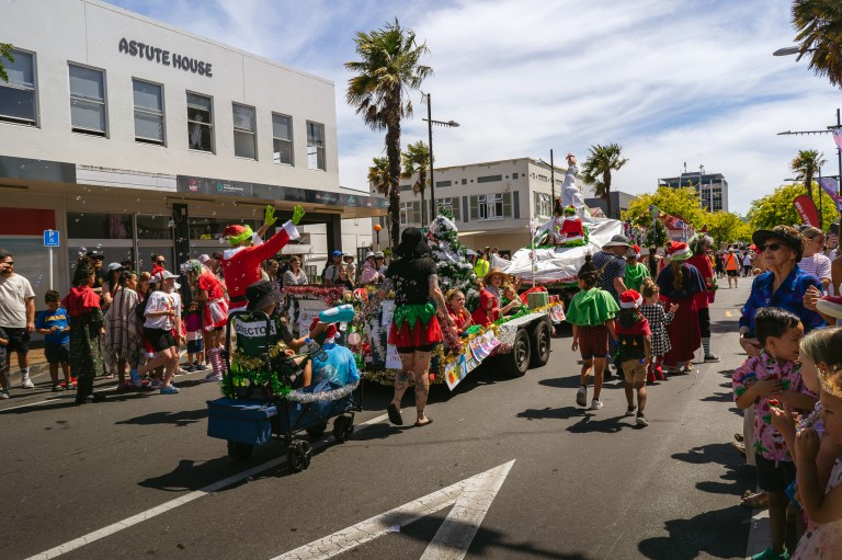 The winners at the Upper Hutt Santa Parade – The Upper Hutt Connection